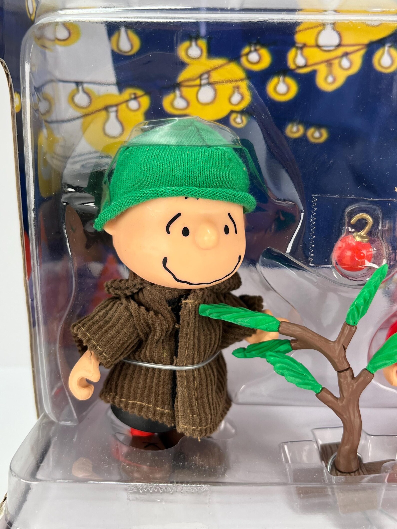 Vintage Peanuts charlie Brown and Linus at the Christmas Tree Lot ...