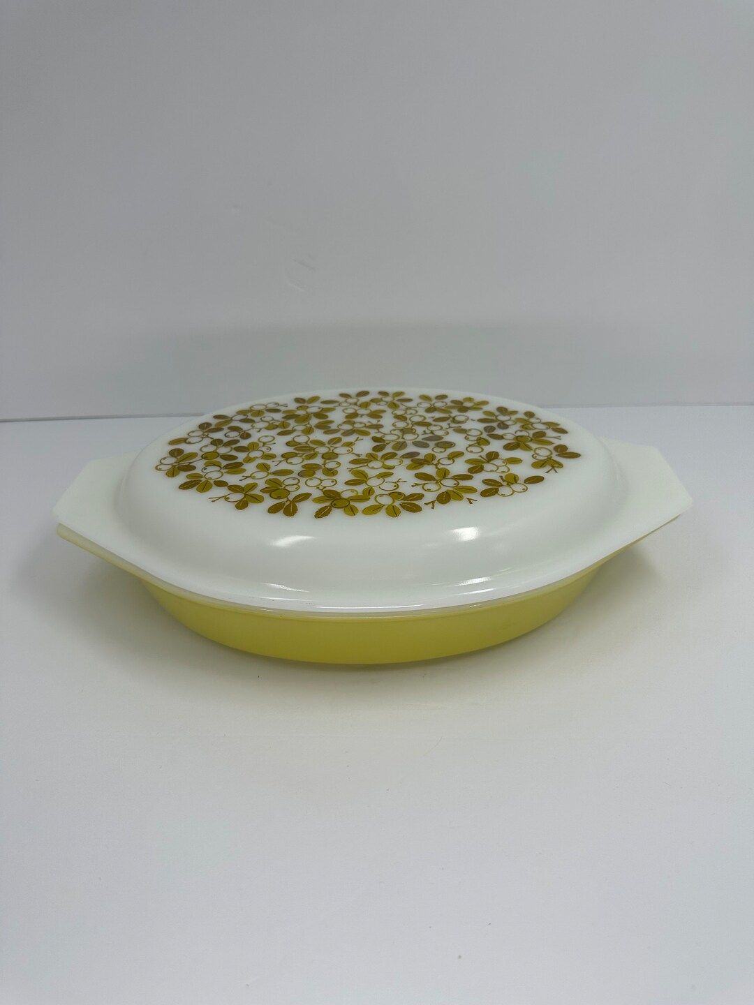Vintage Pyrex Oval Serving Dish With Green Olive Design - Etsy