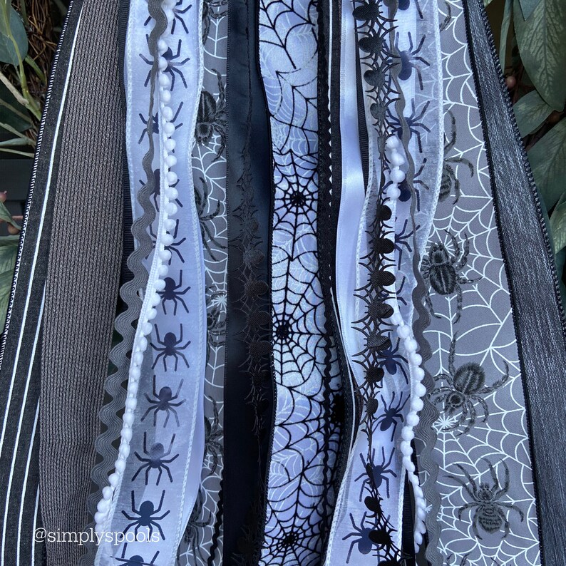 Creepy Spider Ribbon Set - Etsy