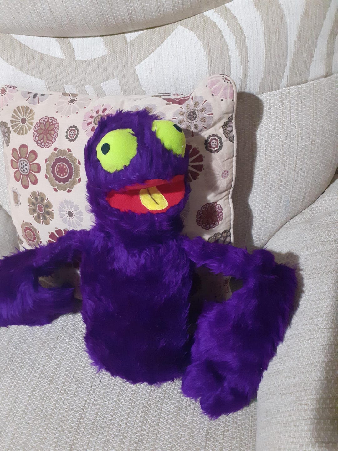 Live-hand Puppet - Etsy