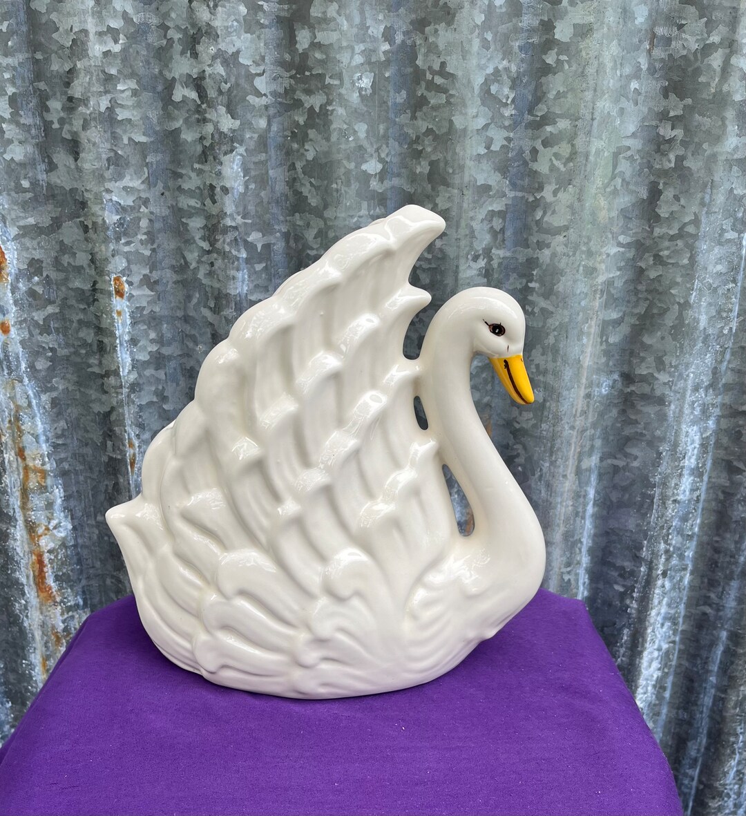 Vintage White Swan Planter,indoor Planter,swan Statue,coastal,nautical ...