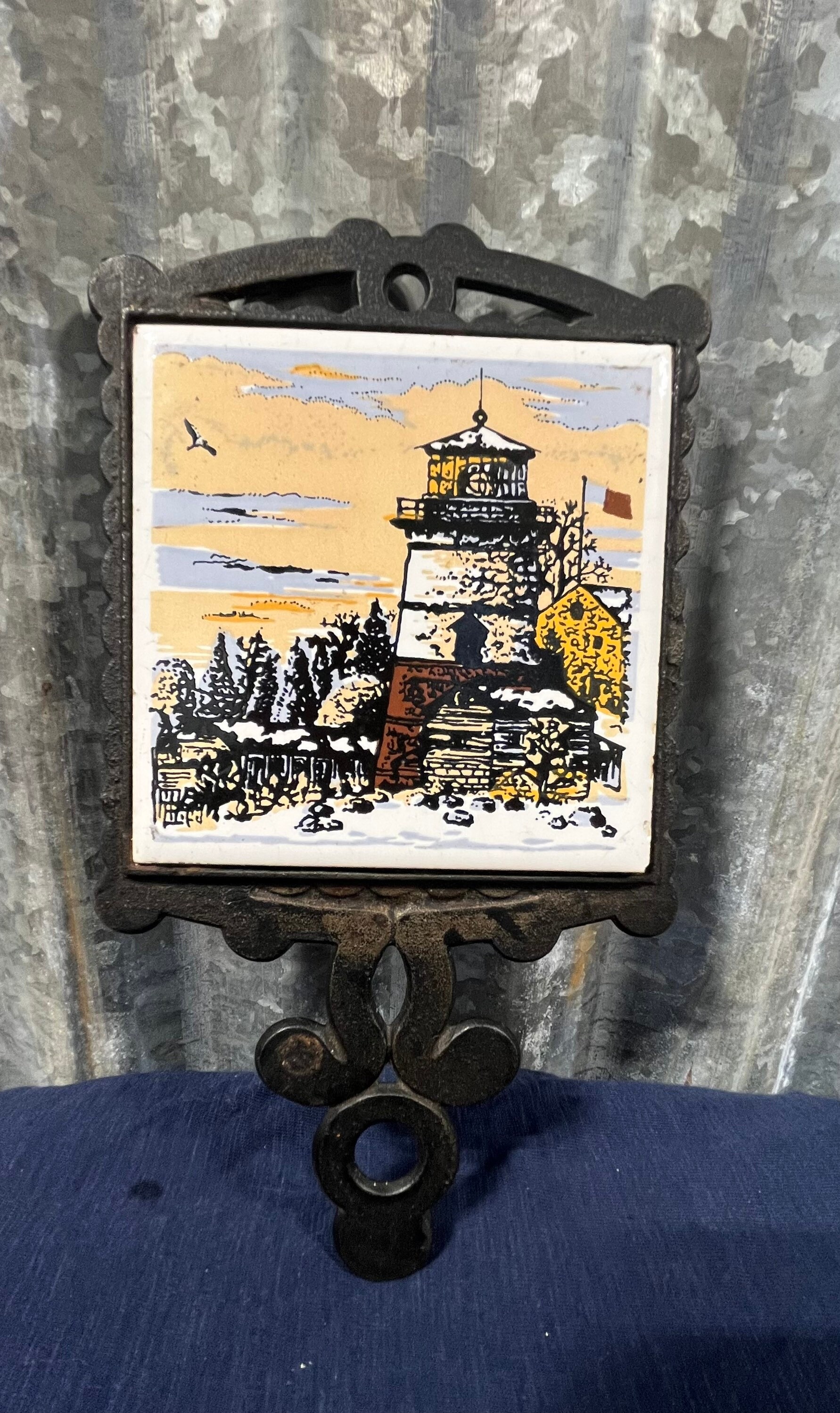 Retro Kitchen Wall Hanging. Cast Iron and Ceramic Trivet. Nostalgic ...