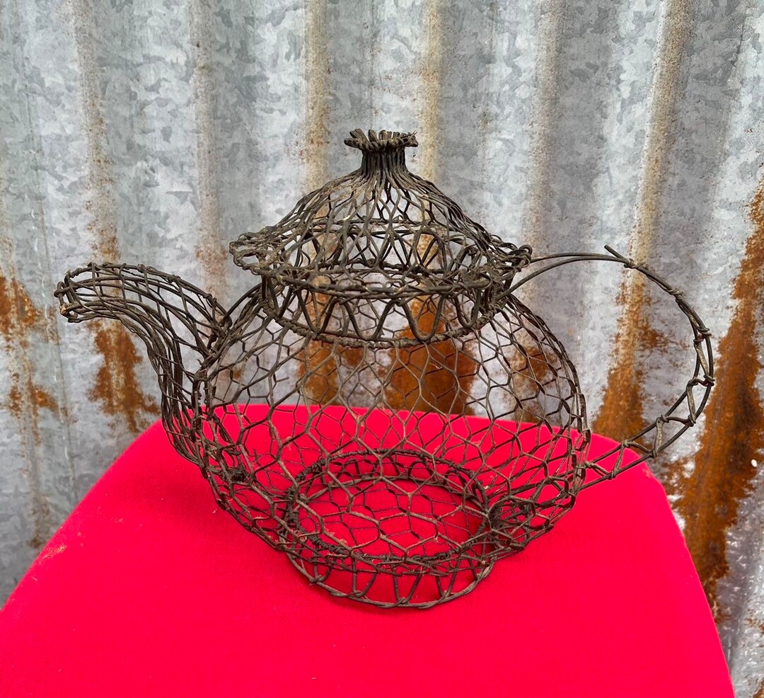Vintage Tea Pot, Chicken Wire,retro Kitchen,hinged Lid Decor,metal ...