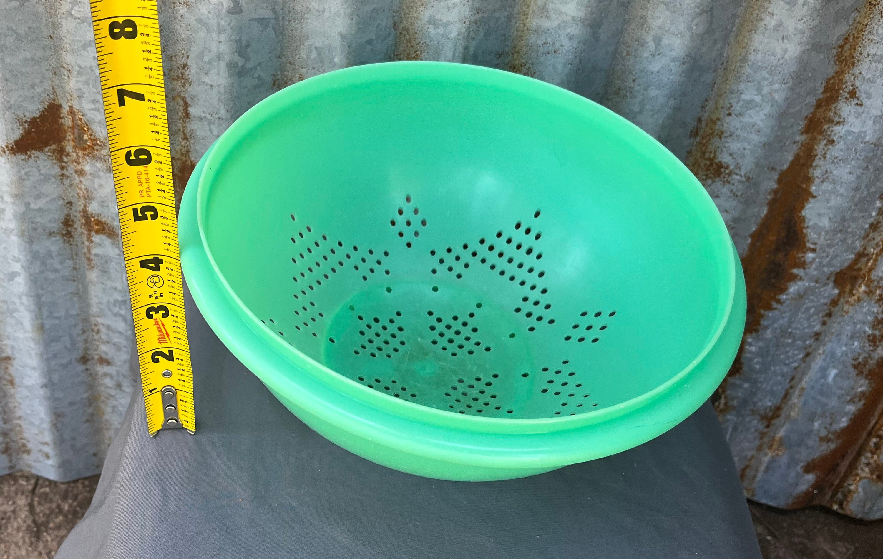Vintage Tupperware. Old Green Colander. Retro Kitchen Strainer ...