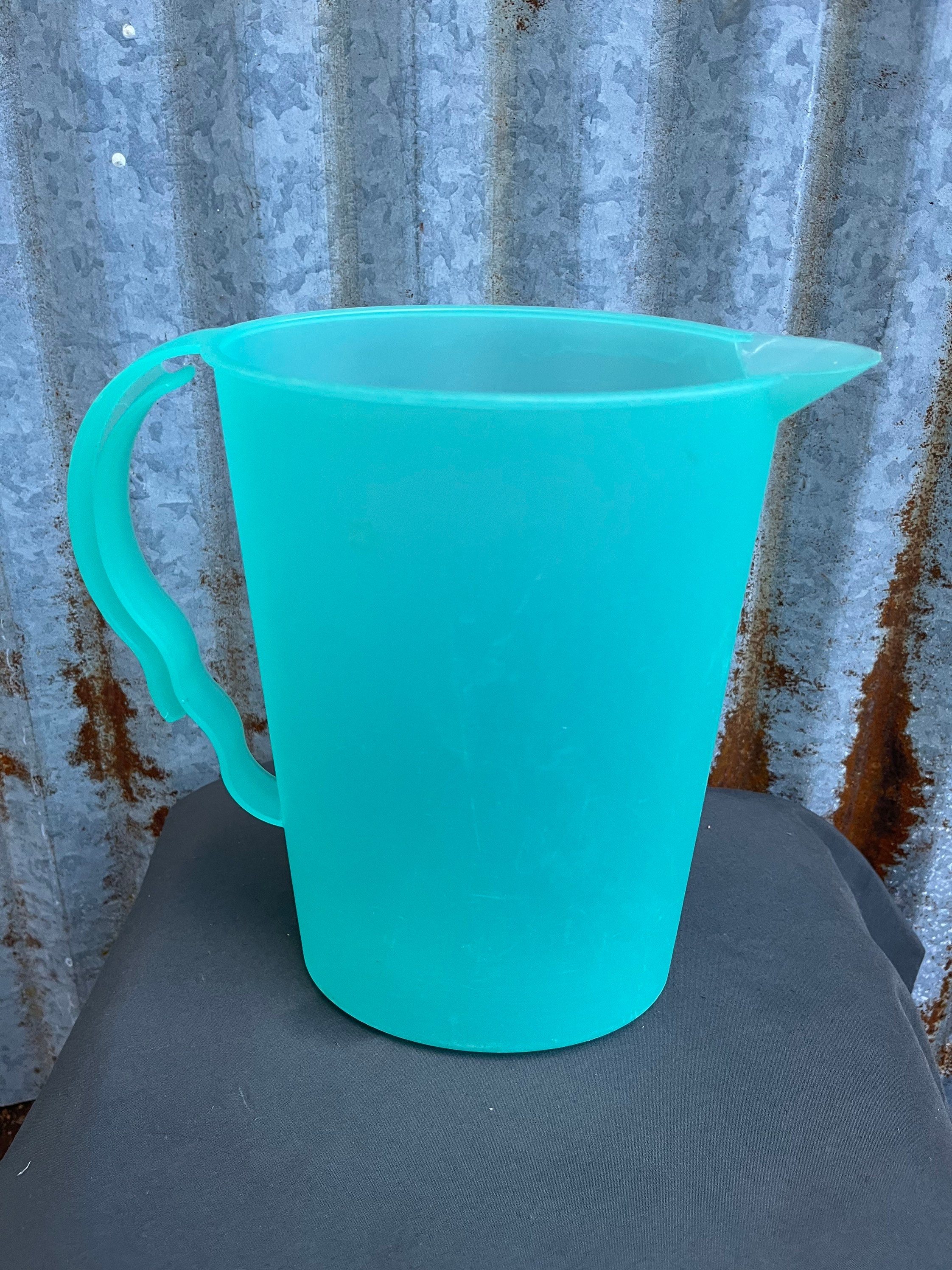 Vintage Tupperware Pitcher. Kool Aid Pitcher, Water Pitcher ...