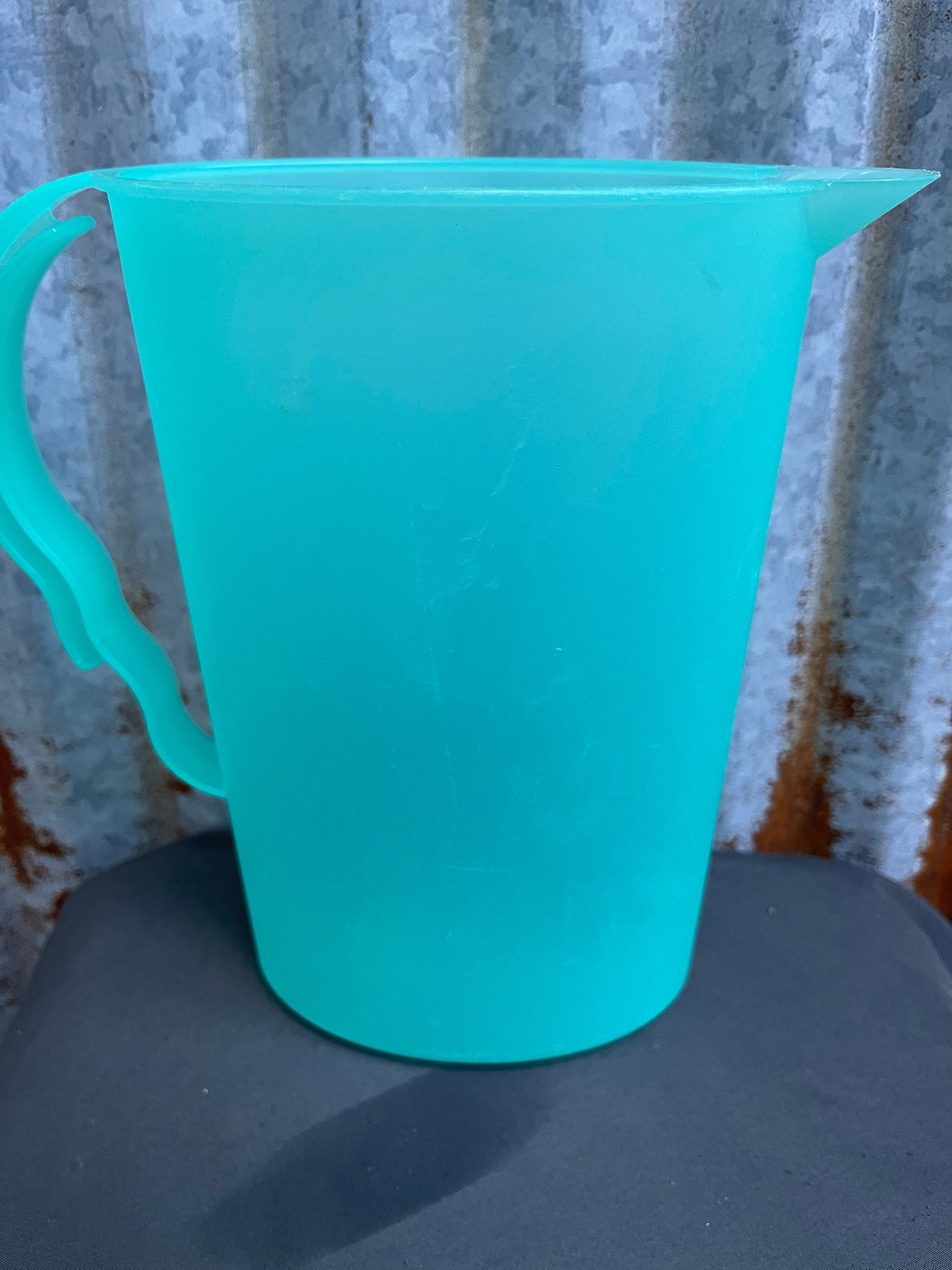 Vintage Tupperware Pitcher. Kool Aid Pitcher, Water Pitcher ...