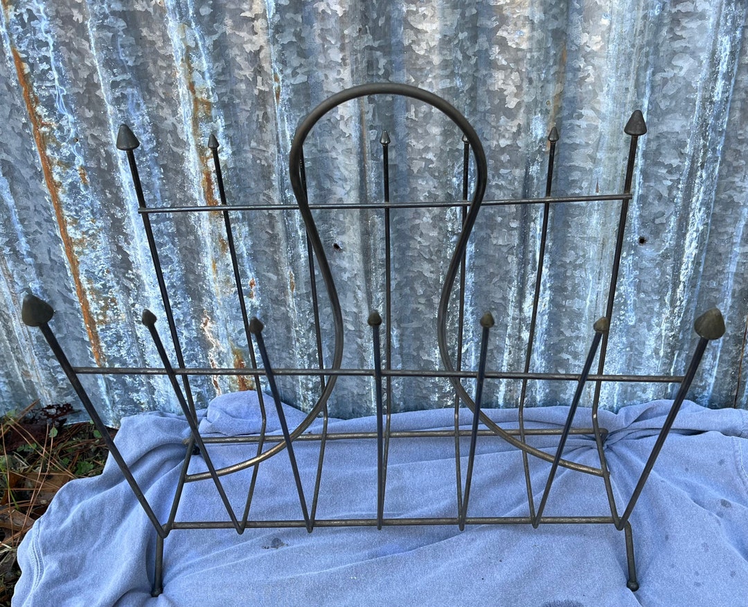 Mid Century Magazine Rack. Vintage Metal Magazine Holder. Metal Towel ...