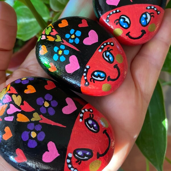 Ladybug Painted Rocks - Etsy