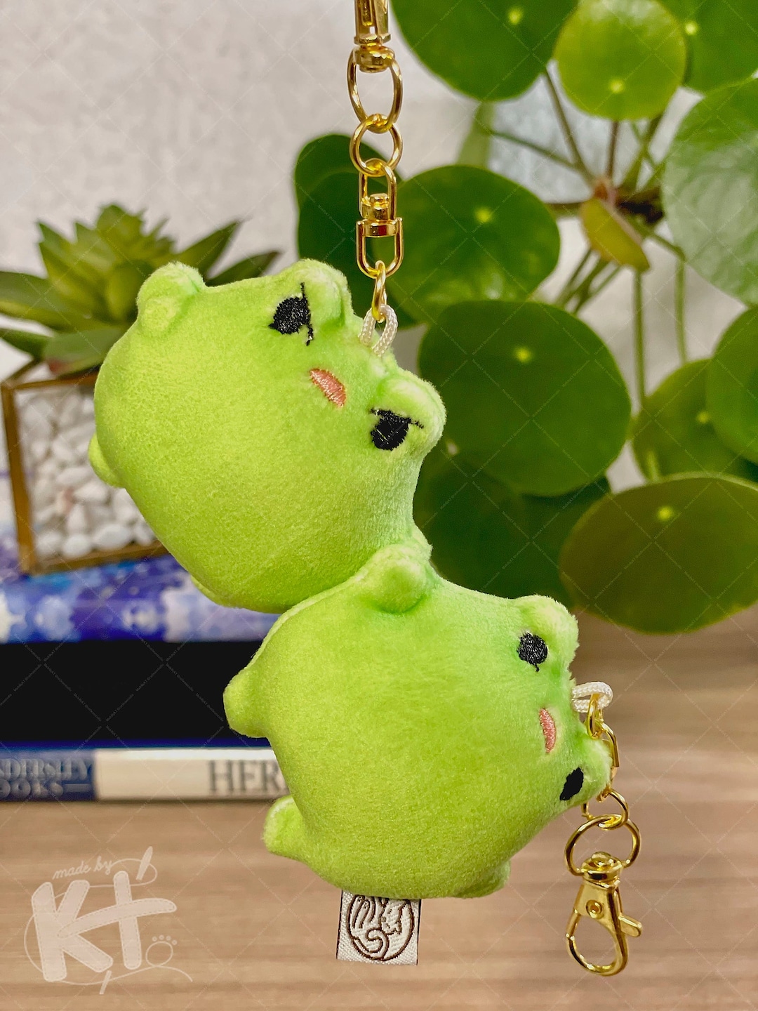 Frog Plush Keychain With Magnetic Hands [handmade] - Etsy