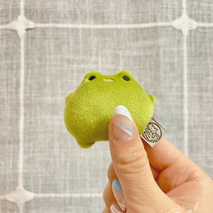 Mini Frog Plush [set of 3] - Original Green Trio [handmade] - Etsy