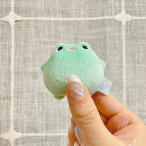 Mini Frog Plush [set of 3] - Original Green Trio [handmade] - Etsy