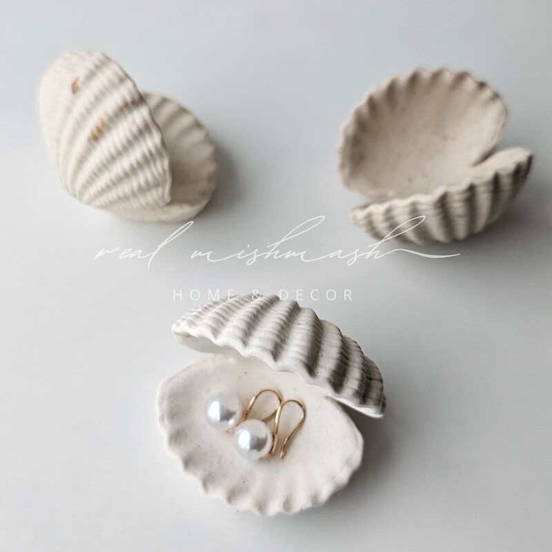 Shell Ring Holder - Etsy