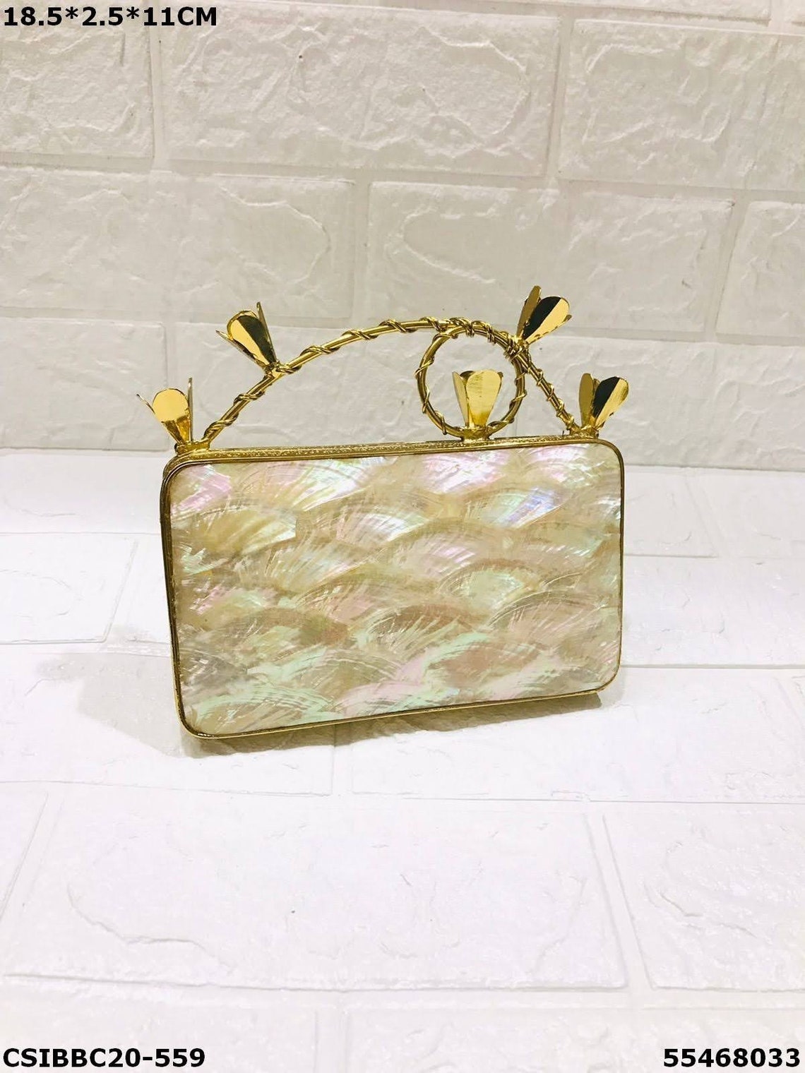 Indian Natural Handcrafted Sea Shell Clutch Bag, Clam Shell, Original ...