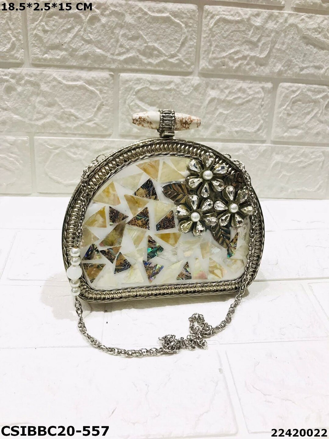 Indian Natural Handcrafted Sea Shell Clutch Bag, Clam Shell, Original ...