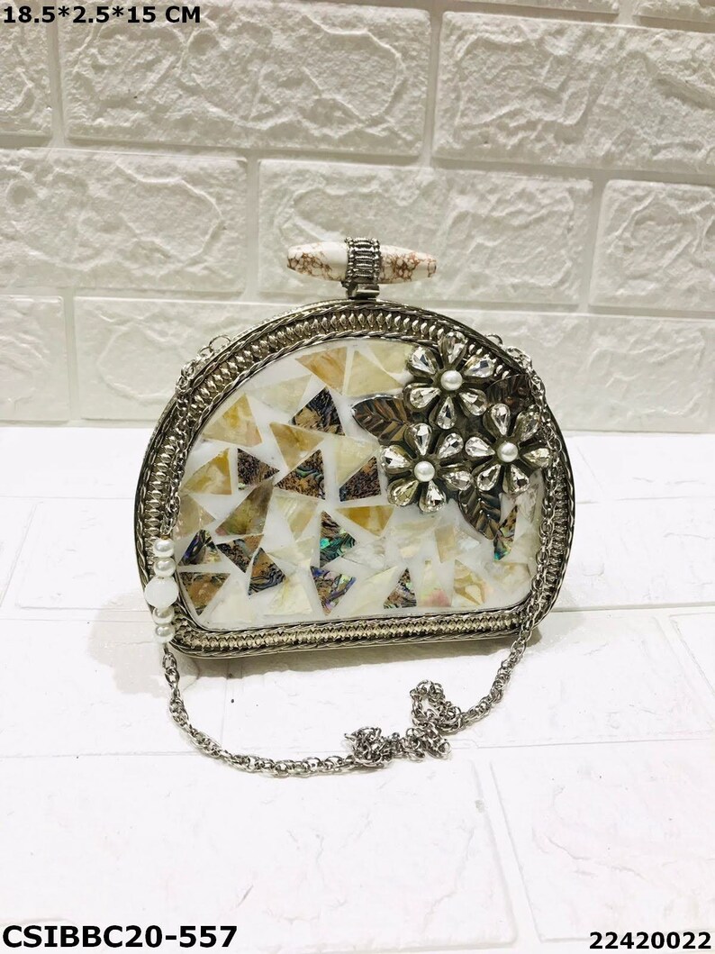 Indian Natural Handcrafted Sea Shell Clutch Bag, Clam Shell, Original ...