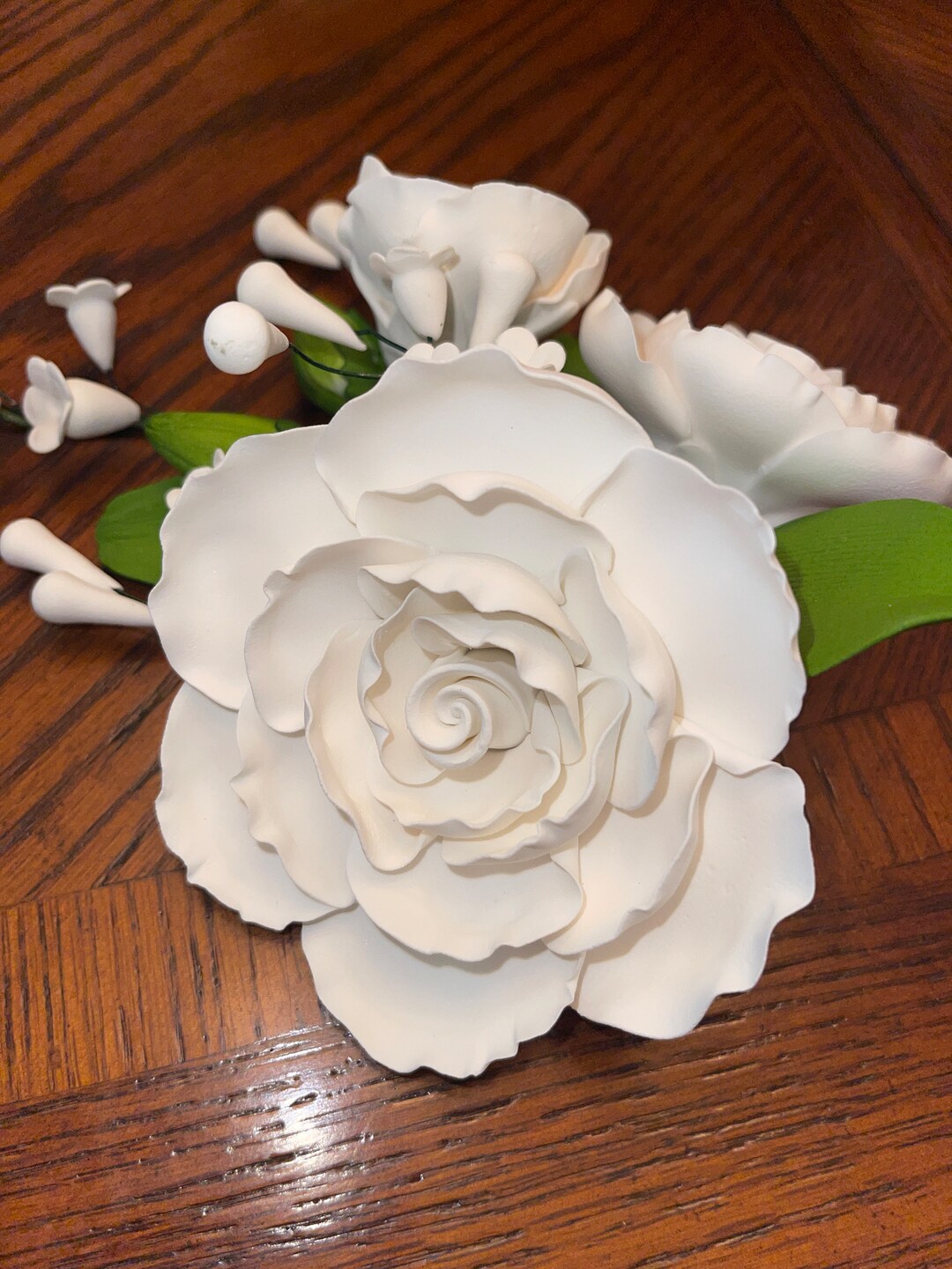 Gardenia Gum Paste Sprays, Roses Gum Paste / Gardenia Gum Paste Flower ...