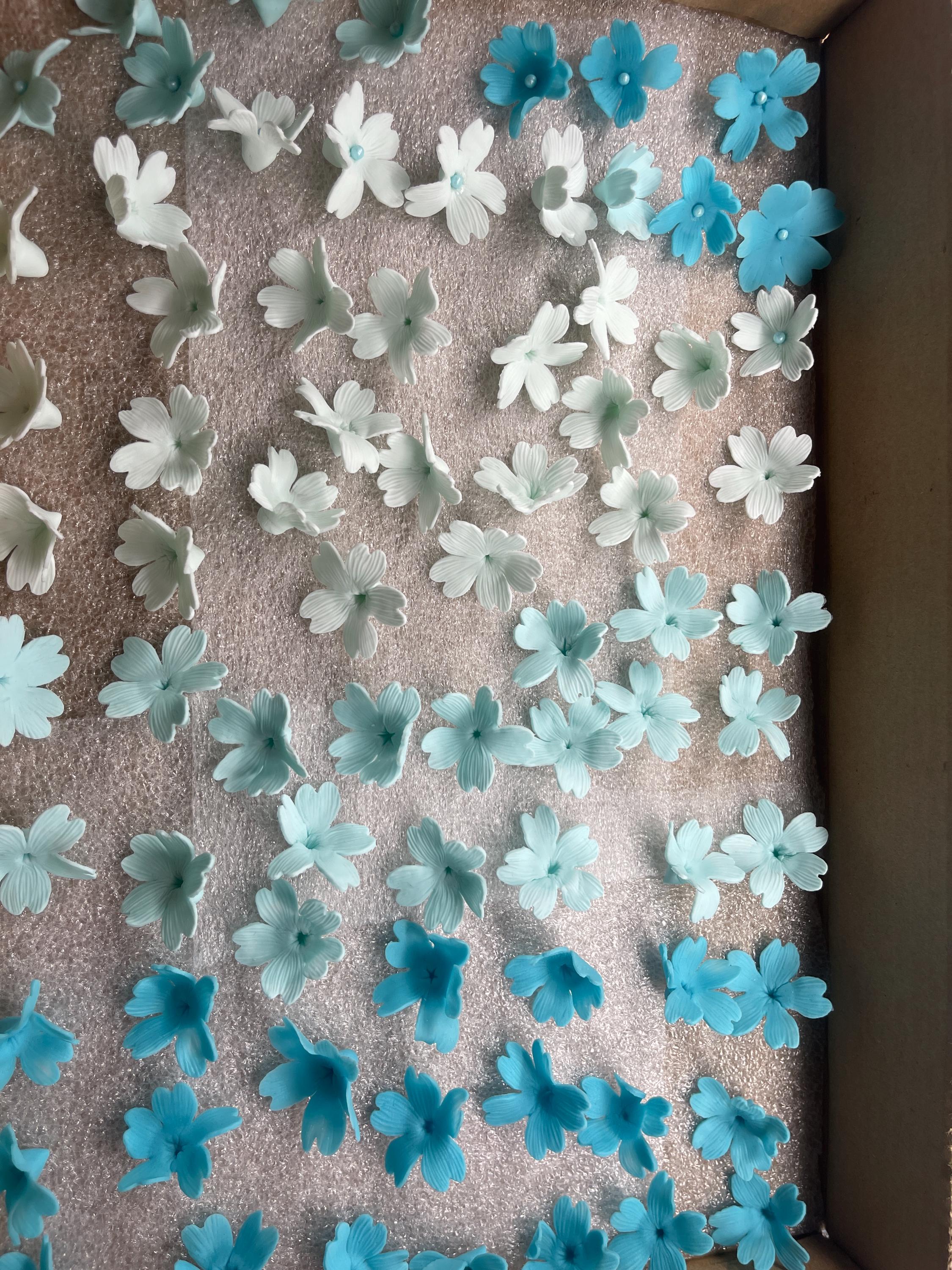 Blue Forget-me-nots Edible Flowers, Gum Paste - Etsy