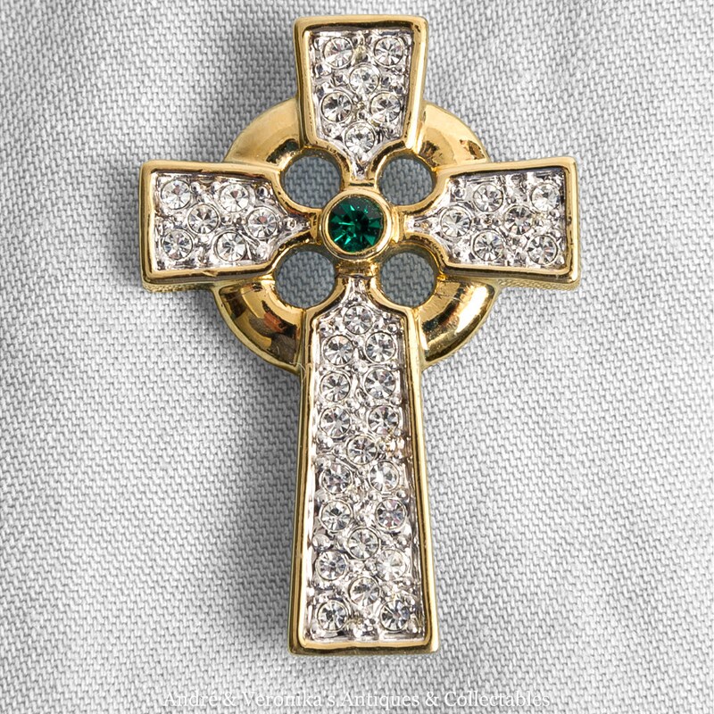 Celtic Lapel Pin - Etsy UK