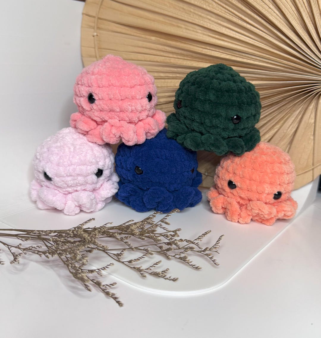 Mini Amigurumi Octobuddy | Crochet Plushie Octopus | Cute Stress Ball ...