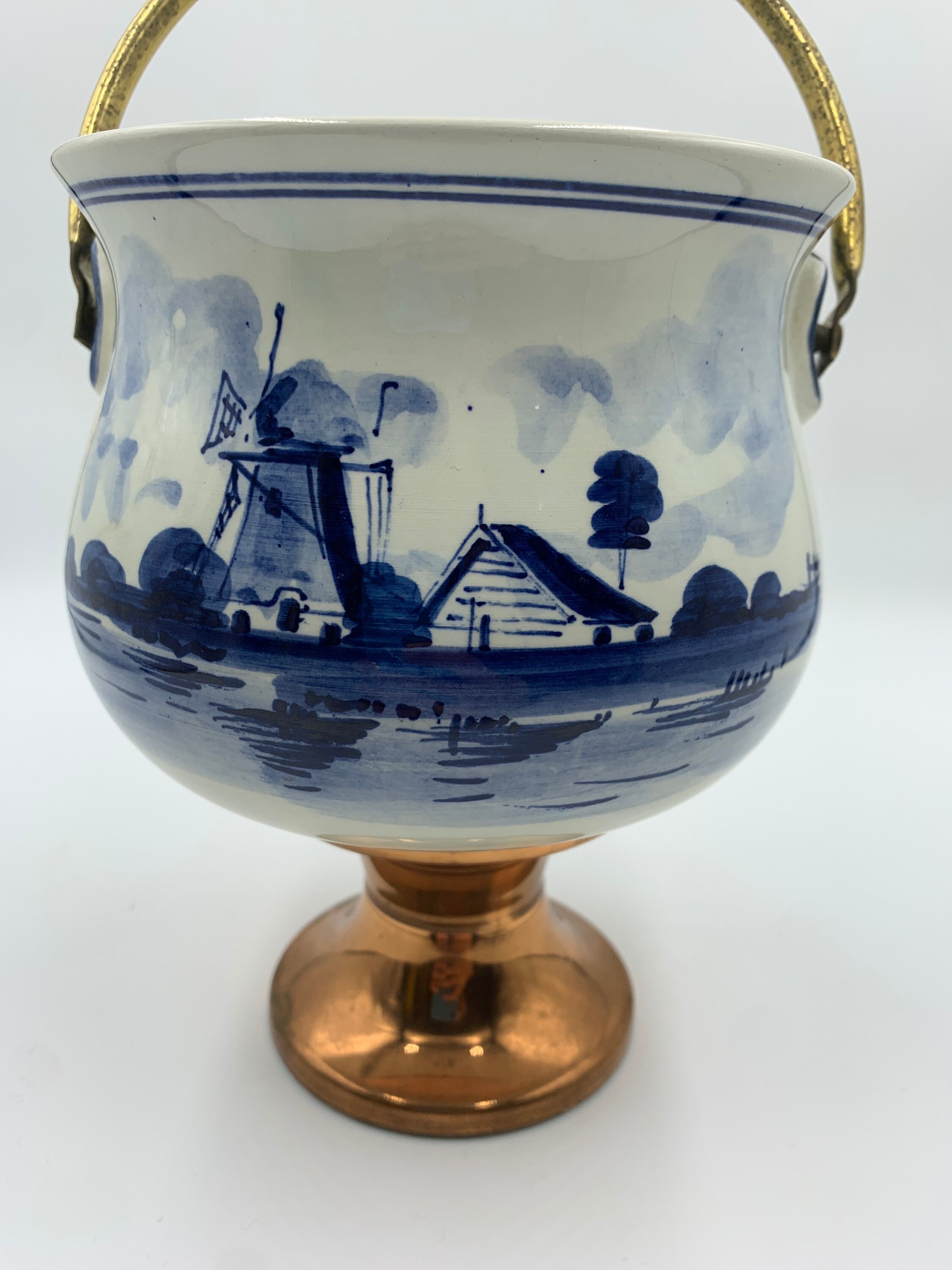 Vintage Round Delft Blue Planter, Hand Painted, Solid Brass and Copper ...