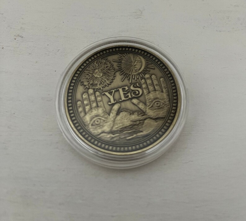 Amazing Tarot Divination Coin - Etsy