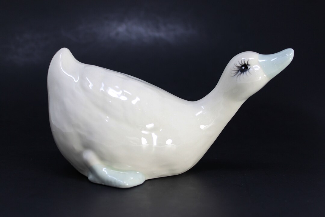 Vintage White Ceramic Goose Figurine; Baby Blue Beak and Feet; Fabulous ...