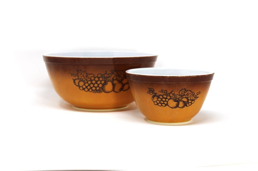 2 Vintage Pyrex Old Orchard Mixing Bowls--407 and 403; Milk Glass With ...