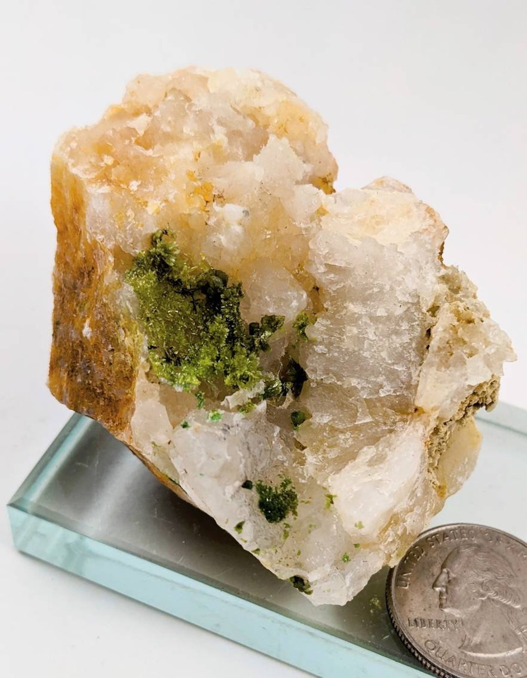 Pyromorphite on Quartz - Chester County, PA - 5.2 Oz - Etsy