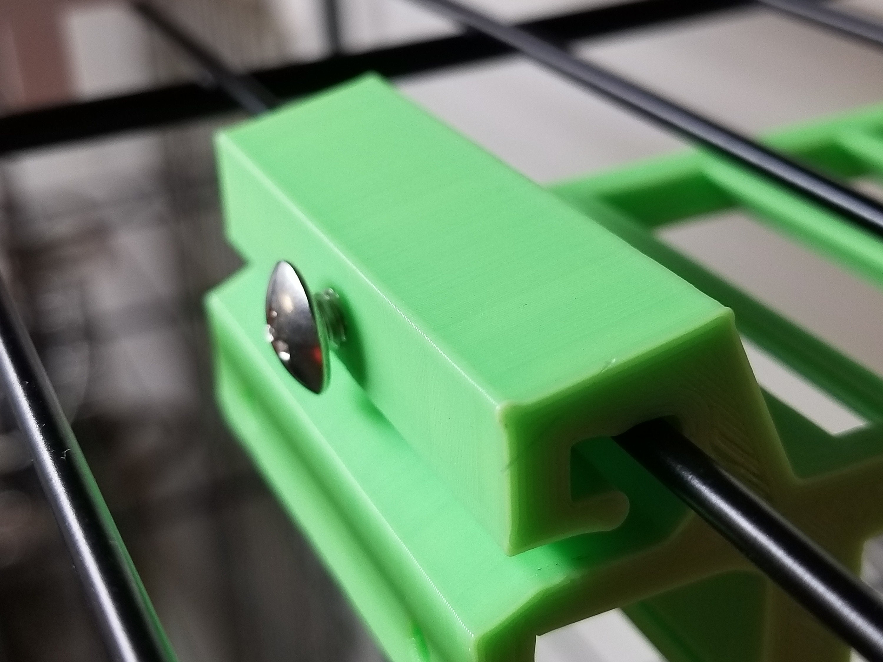 NEW Locking GPU Hangers for Wire Rack Shelving | 120mm Fan Mount Points ...