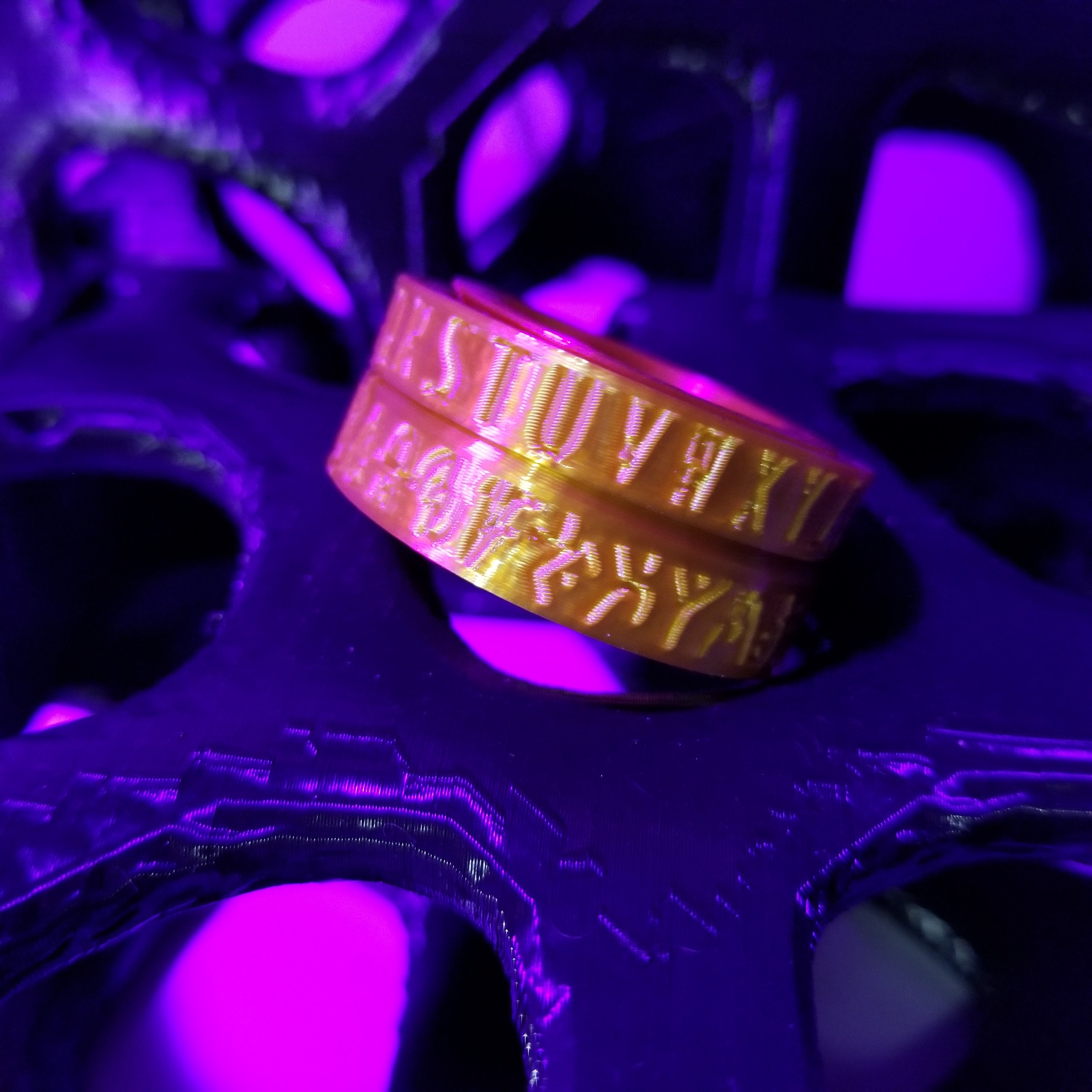 Alien Decoder Ring! Make and Break Secret Codes With Friends and Family ...
