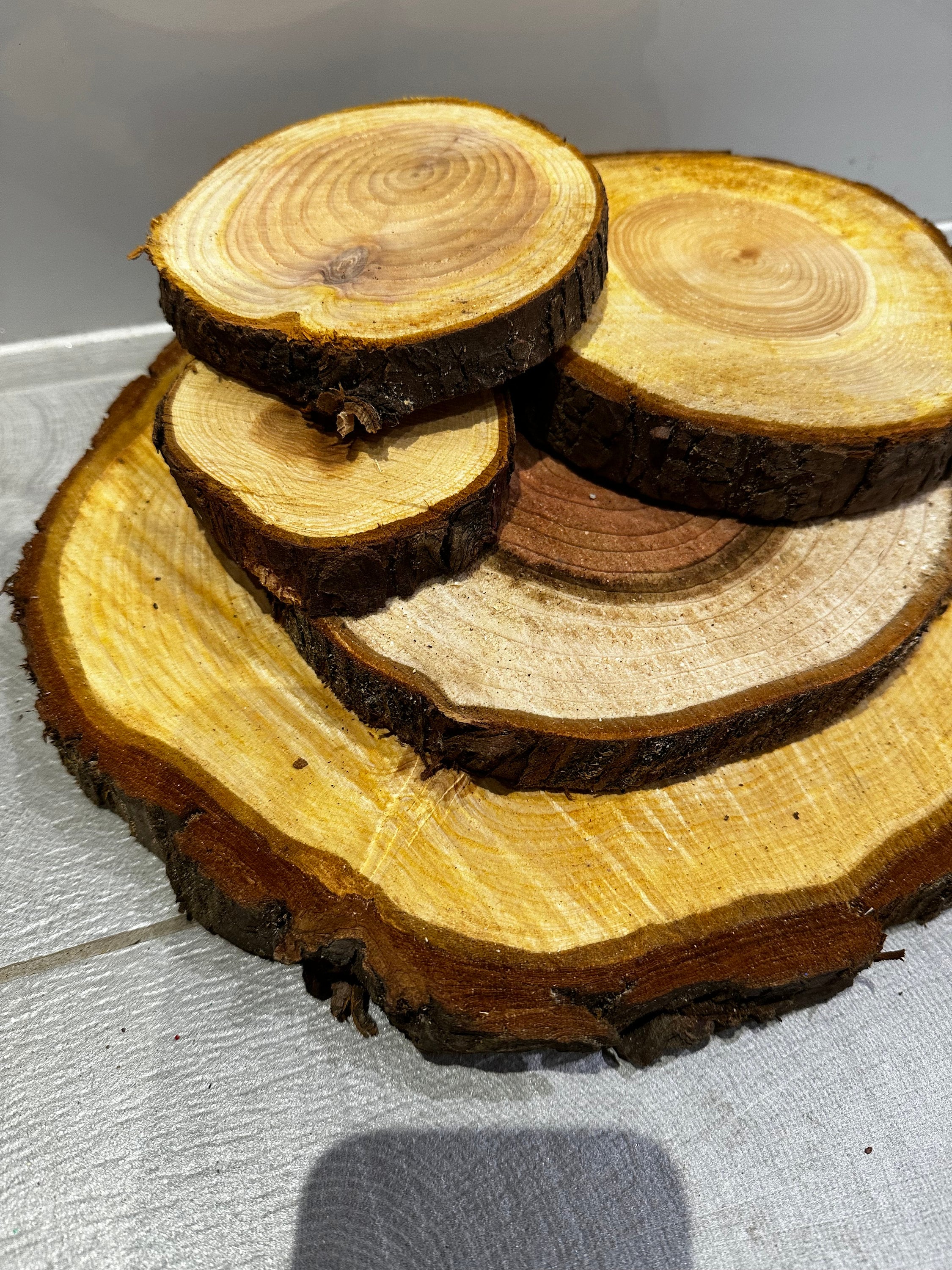 Log Slice Cake Stand Rustic Wedding Decoration Natural Centre Pieces ...