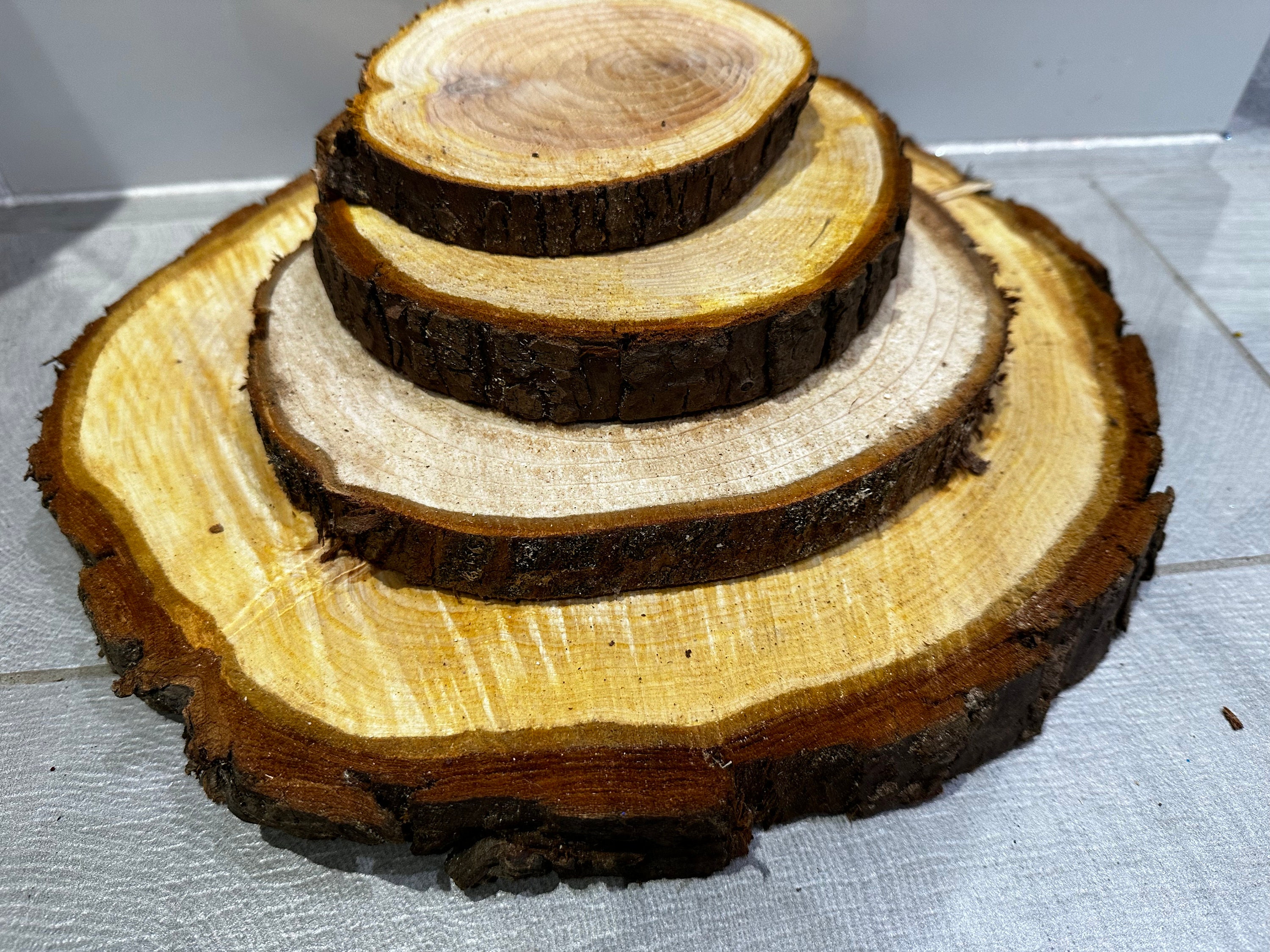 Log Slice Cake Stand Rustic Wedding Decoration Natural Centre Pieces ...