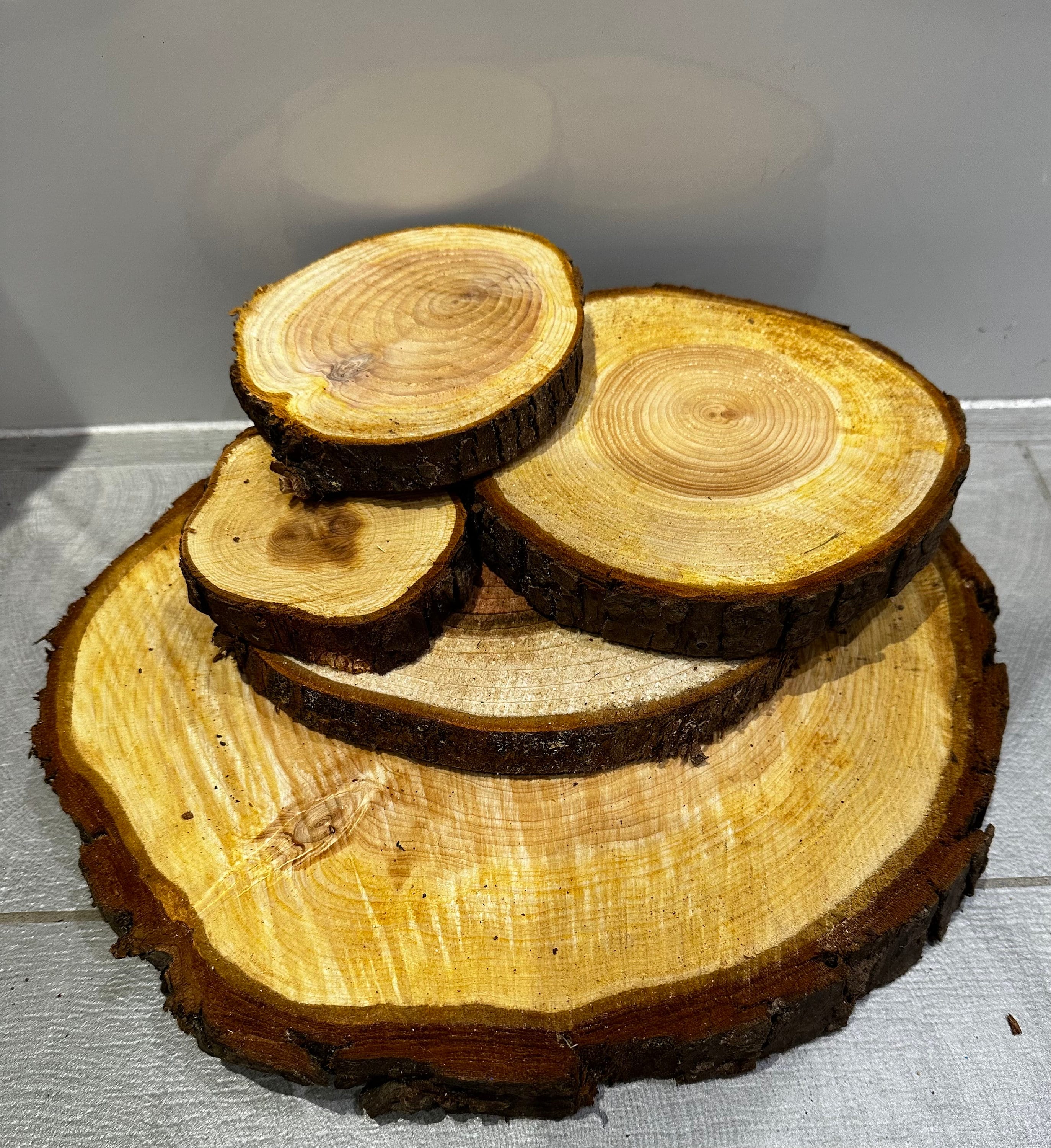Log Slice Cake Stand Rustic Wedding Decoration Natural Centre Pieces ...