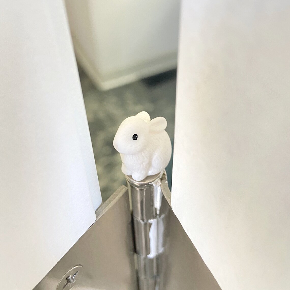 Rabbit Hinge Head, Cute Hinge Decorative Topper, Magnetic Figurine Door ...