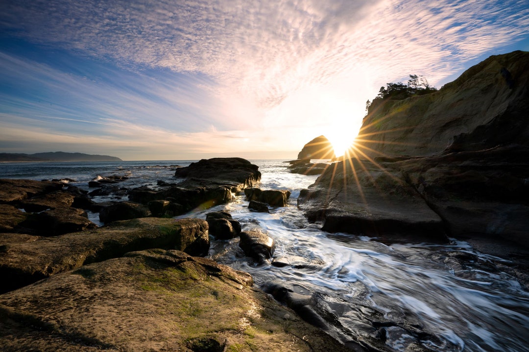 Sunlight Shining Behind the Sea Stack at Oregon Beach | Wall Art Oregon ...
