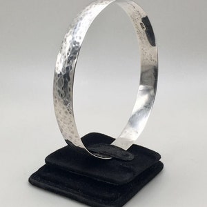 Vintage Sterling Silver Hammered Domed Bangle silver Bangle, Silver Bracelet, Silver Jewelry - Etsy
