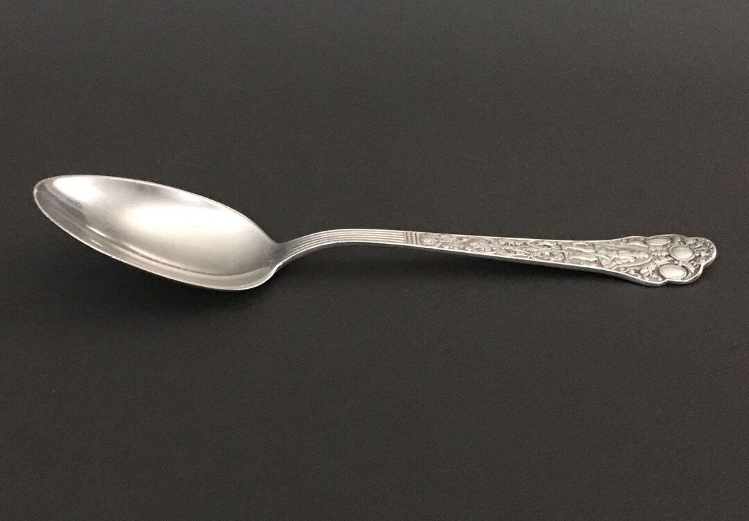 Antique Pattern medici-old 1880 by Gorham Sterling Silver Teaspoon 5 7/ ...
