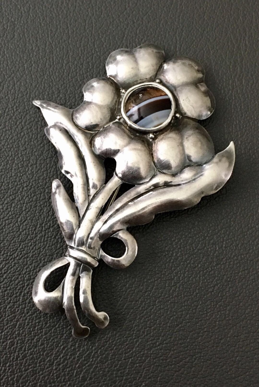 Vintage Sterling Silver Floral Cluster W/onyx Pin Brooch - Etsy