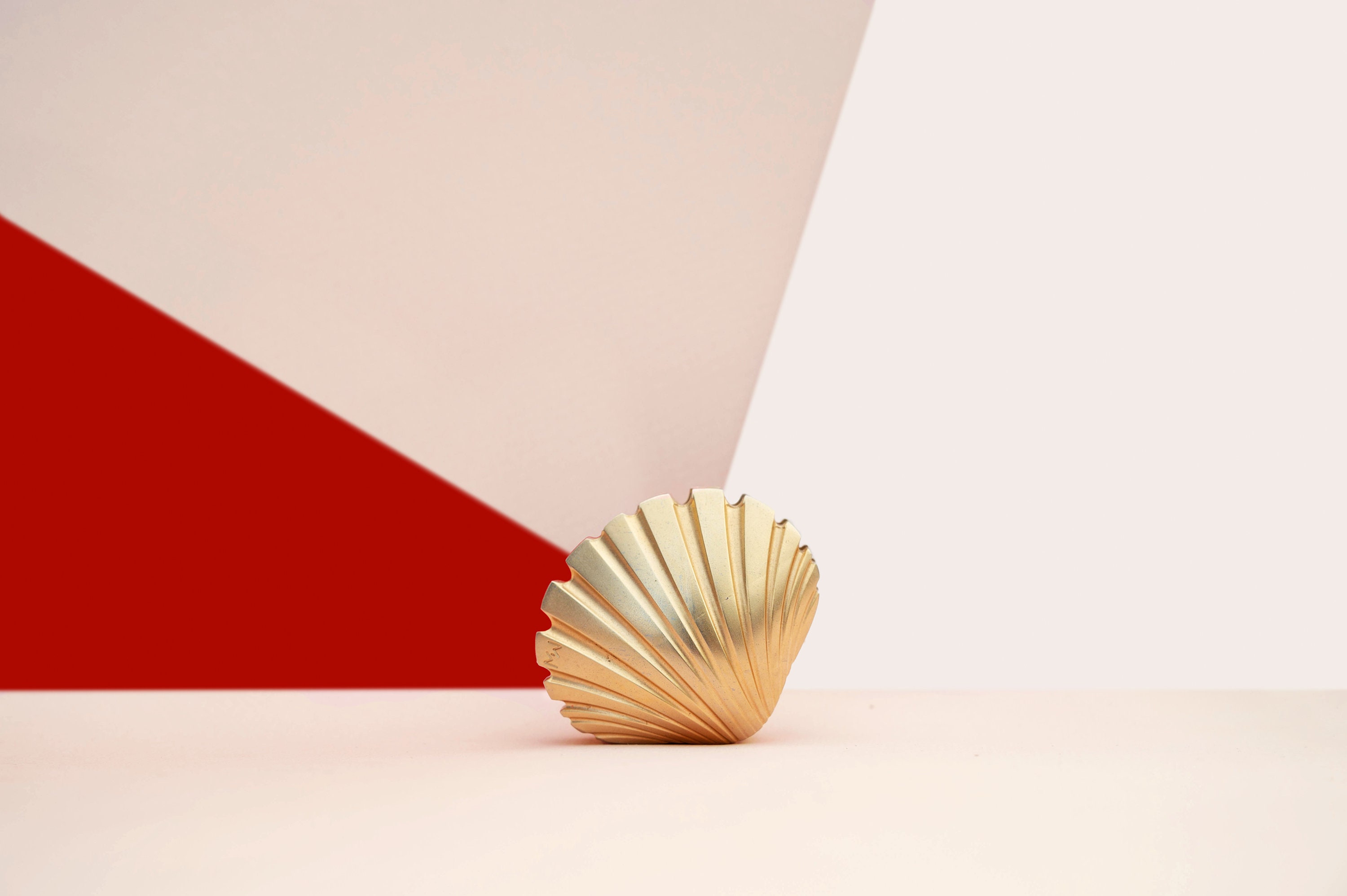 Seashell Weed Grinder Gift for Mom Travel Weed Grinder - Etsy