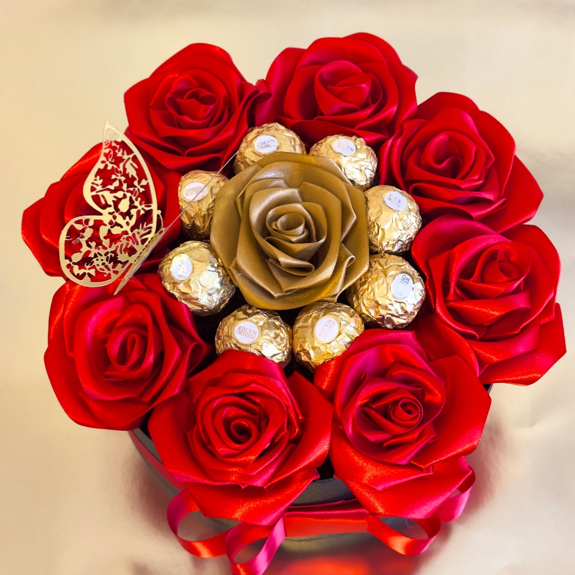 Silk Ribbon Roses. Flower Box. Satin Roses. Eternity Rose. Bouquets Roses. Home Dekor. Rose Box ...