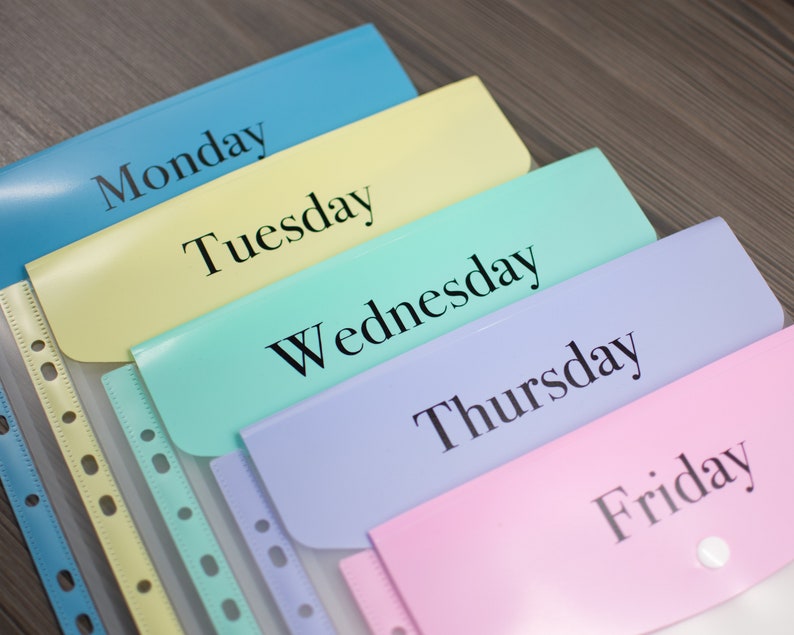 Set of 5 Custom Named A4 Plastic Wallets - Etsy UK