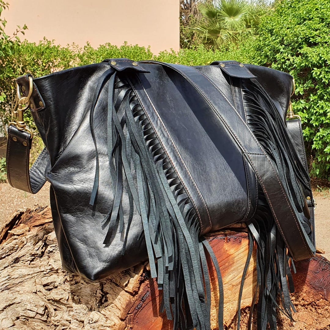 Shakira Black Fringe Leather Fringe Bag, Festival Shakira Cross-body ...