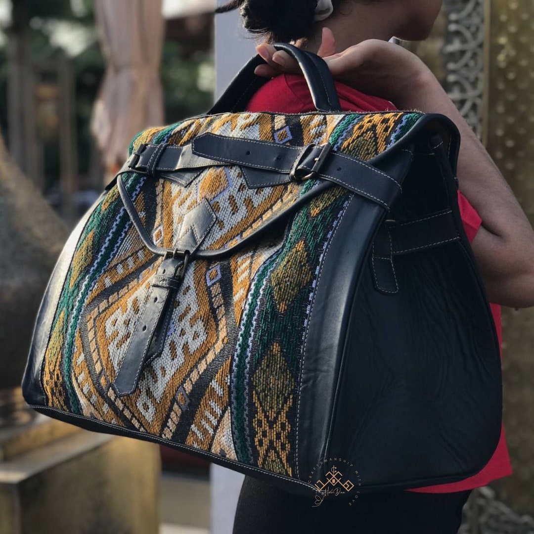 Handcrafted Victorian Carpet Leather Bag With Beautiful Patterns That ...