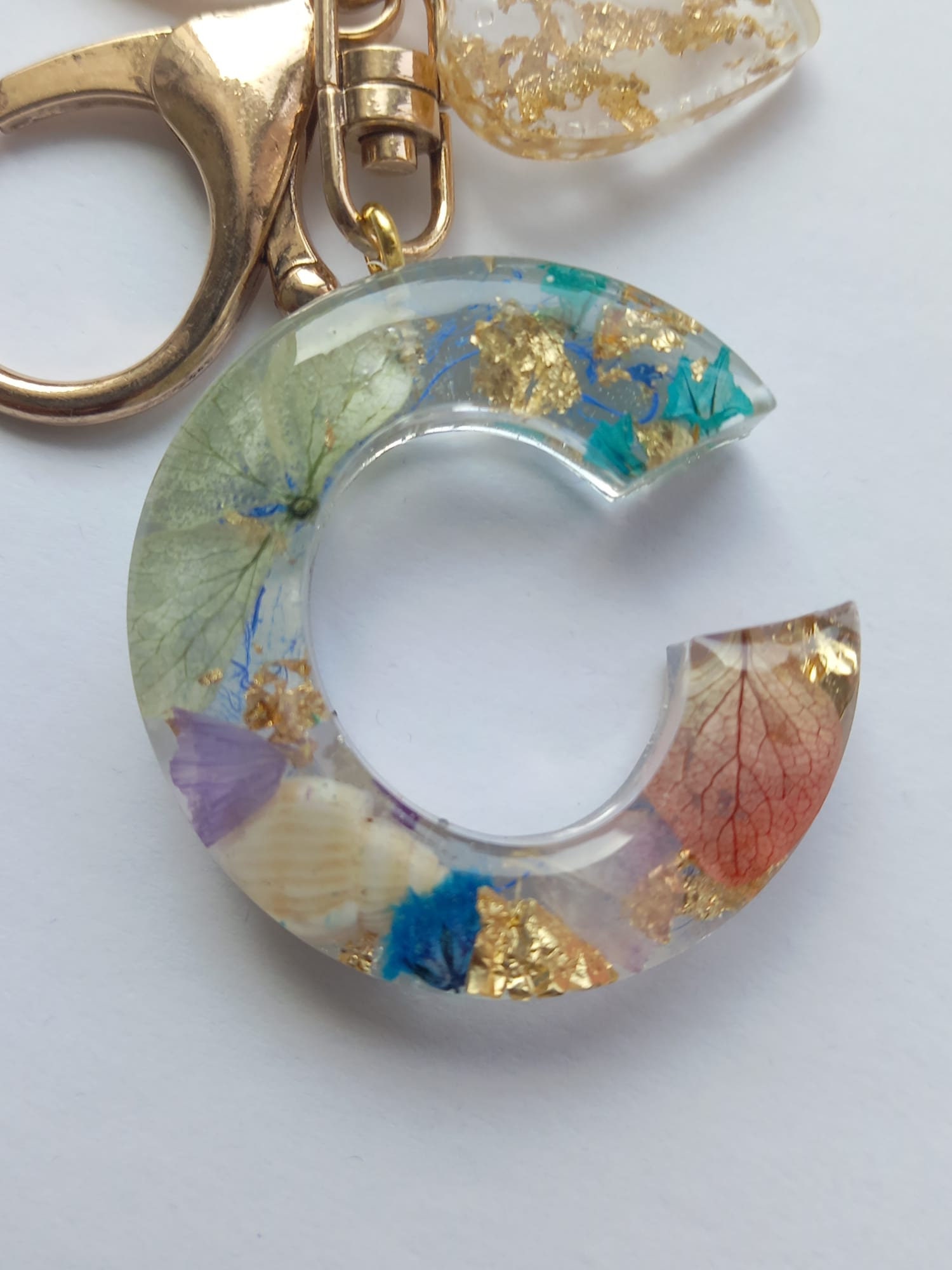 Custom Resin Letter C Keychain, Custom Letter Keychain, Alphabet ...