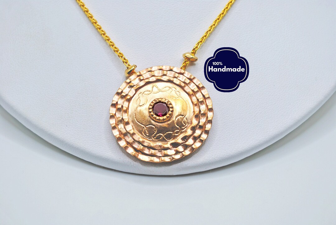 22K Gold and Ruby Necklace Inspired by Skyrim - Etsy