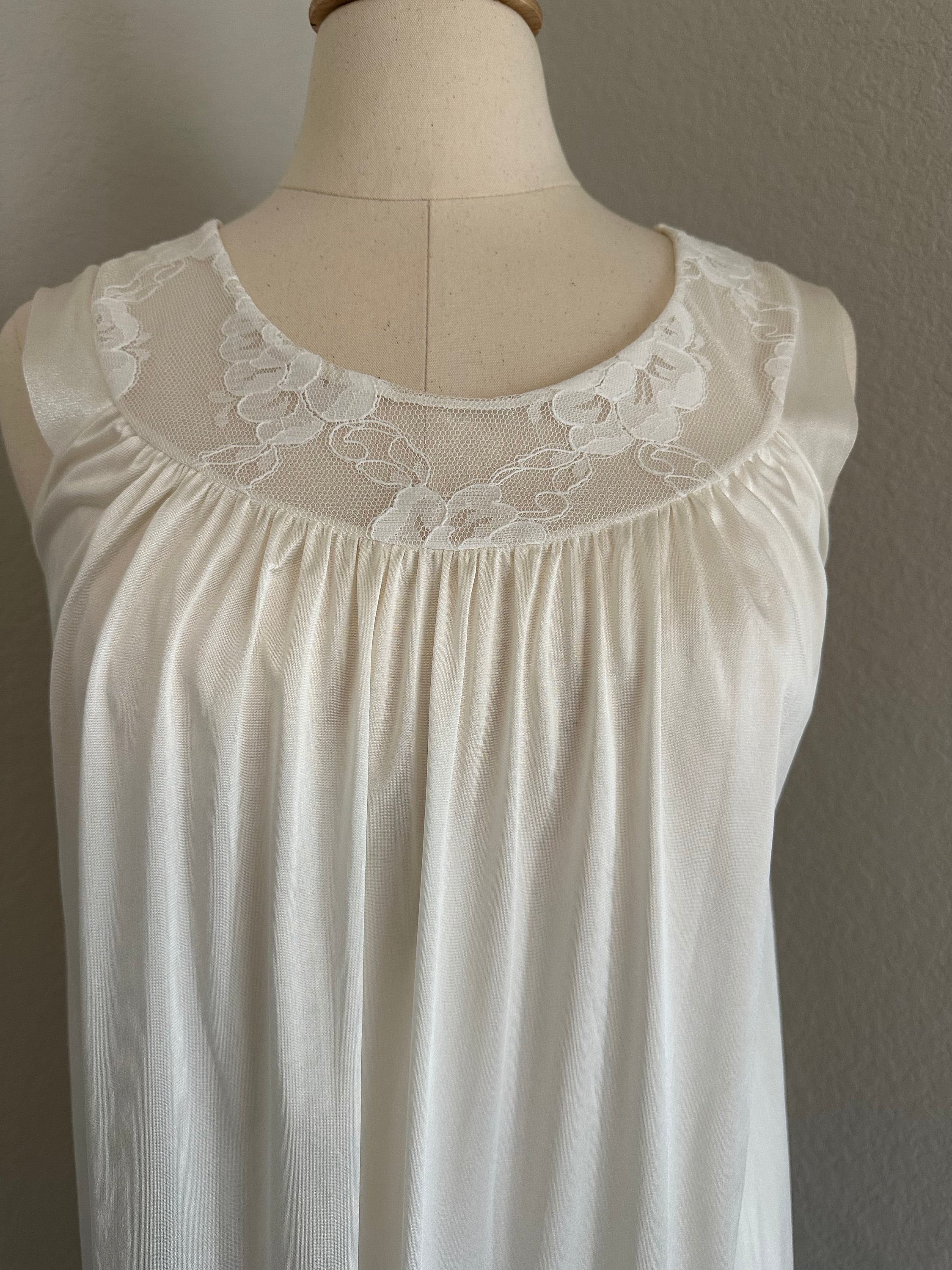 Vintage 60's Bridal Lingerie Robe and Slip Set, 100 Nylon Womens ...