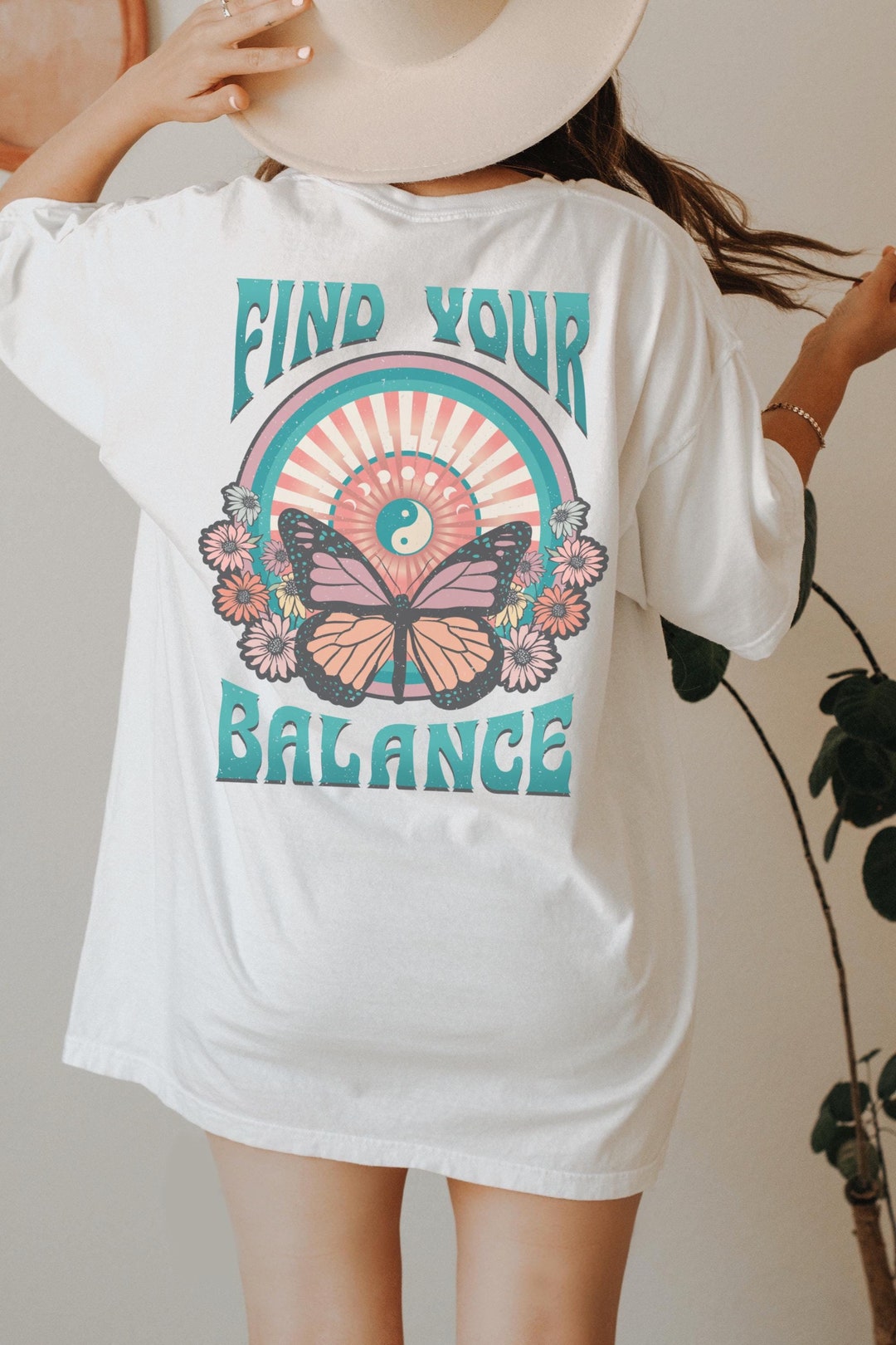 Encuentra tu camiseta de equilibrio Camiseta de colores cómodos Camisa ...