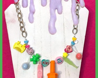 Decora Necklace - Etsy