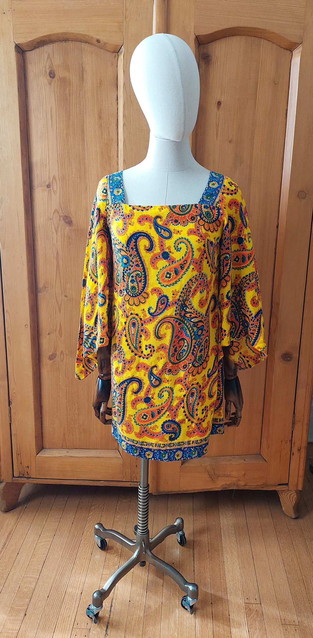 60s 70s Micro Mini Yellow Paisley Print Bell Sleeve Dress - Etsy
