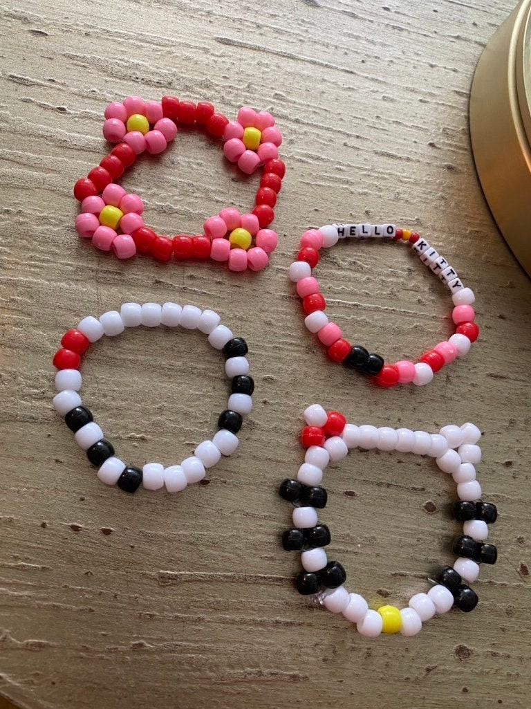 Hello Kitty Set of 4 Stretchy Bracelets | Kandi Bracelet | Pony Beads ...